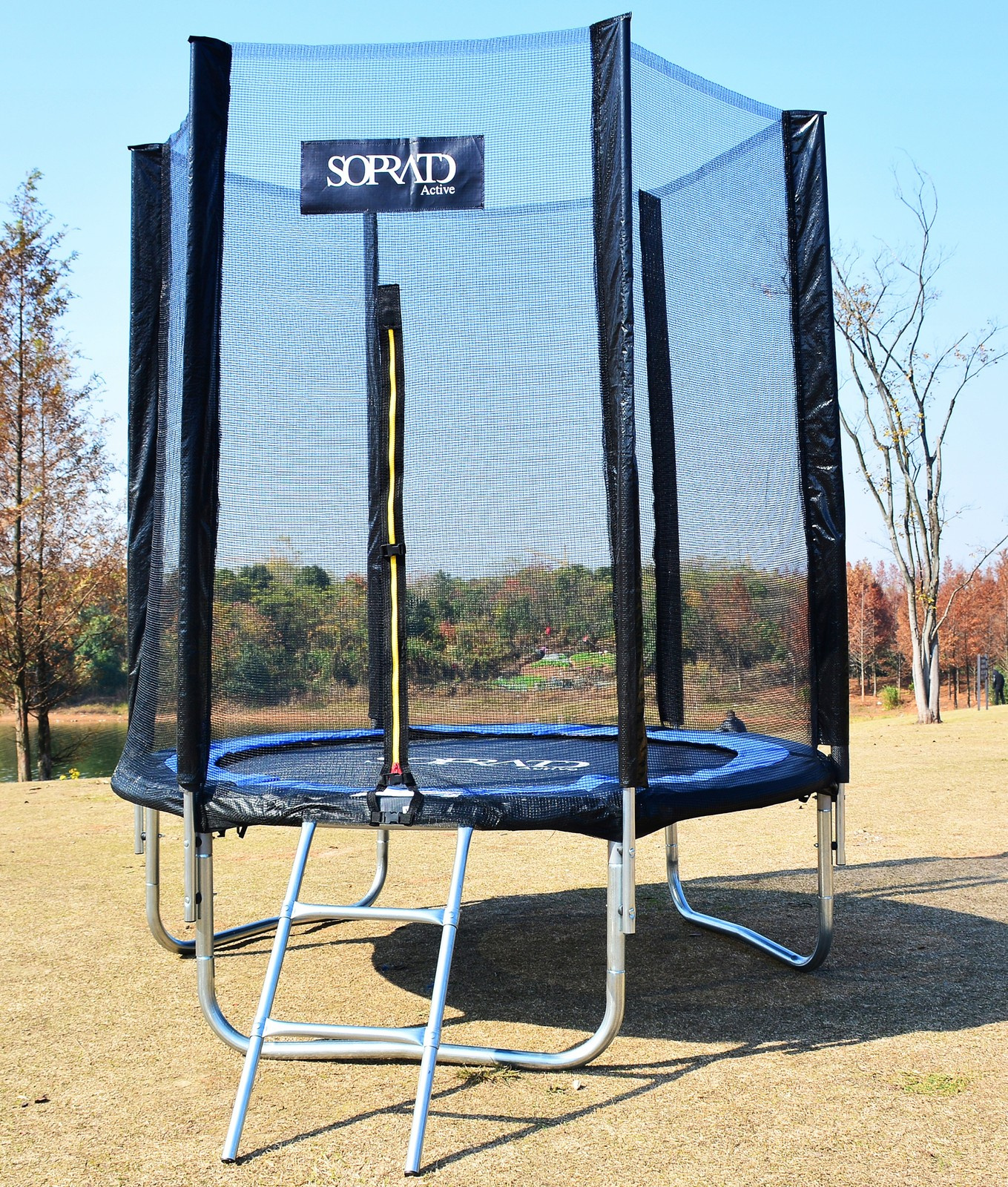 Trampolina ogrodowa Soprat 252cm z siatką zewnętrzną | Sklep internetowy Trampoliny.pl Warszawa